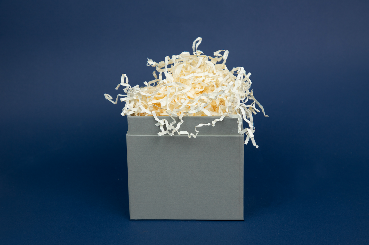 Shredded Paper for Gift Packaging & Decoration - The Packing Company