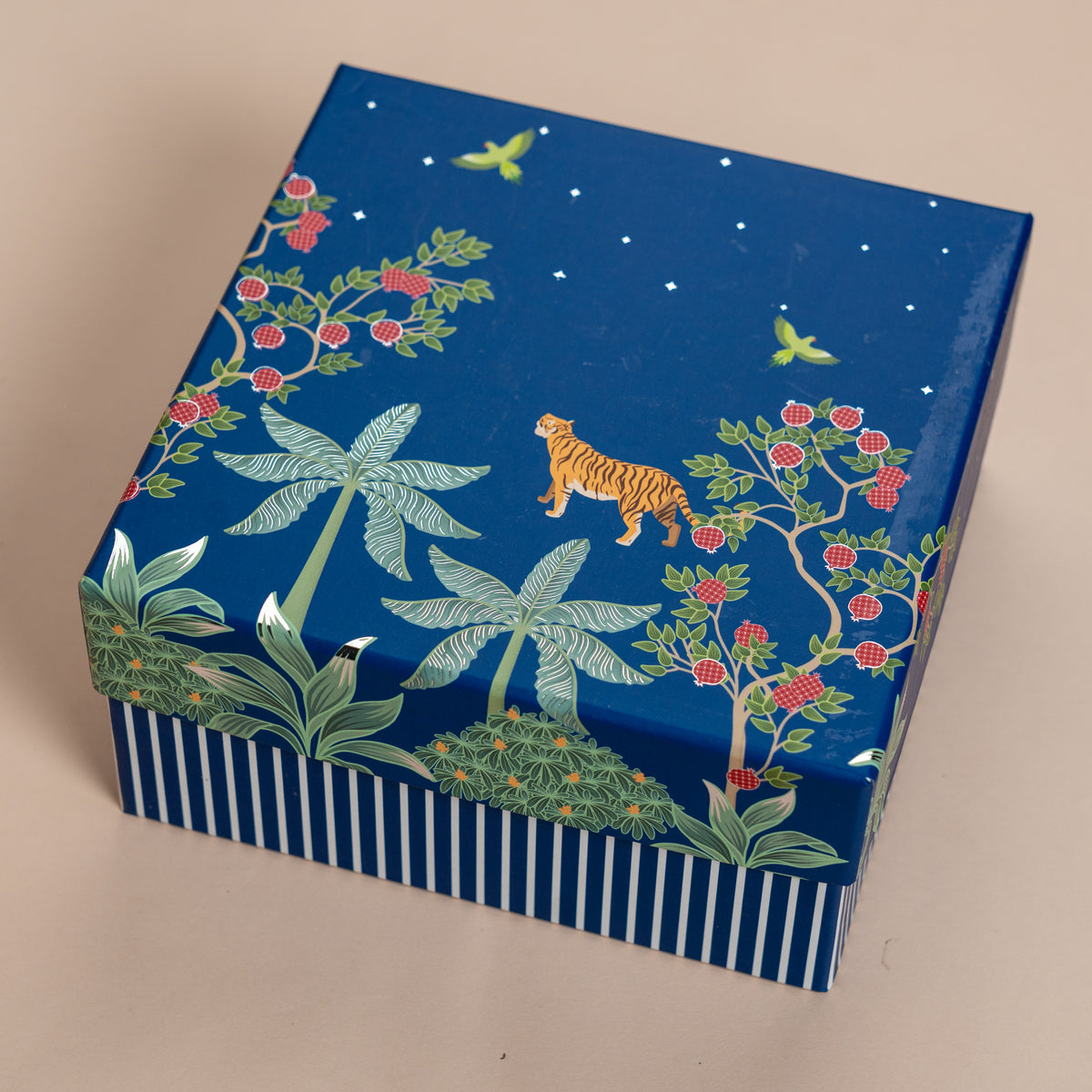 Bageecha Sapphire Gift Box – The Packing Company