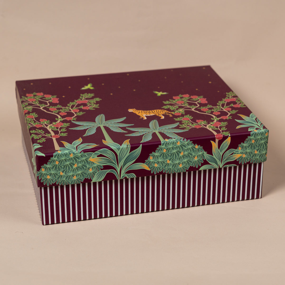 Bageecha Burgundy Gift Box – The Packing Company